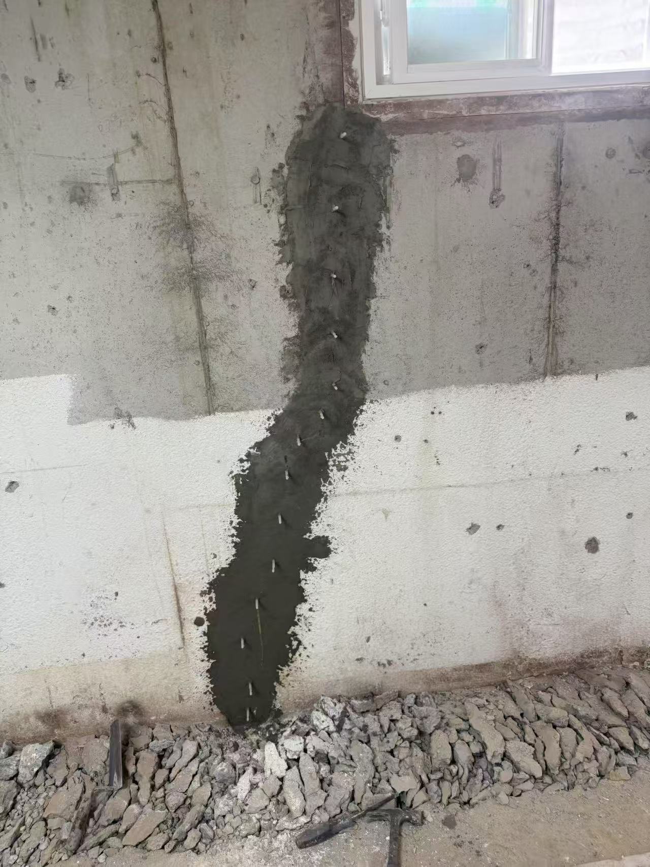 How to Fix Foundation Cracks - B&P CONTRACTING